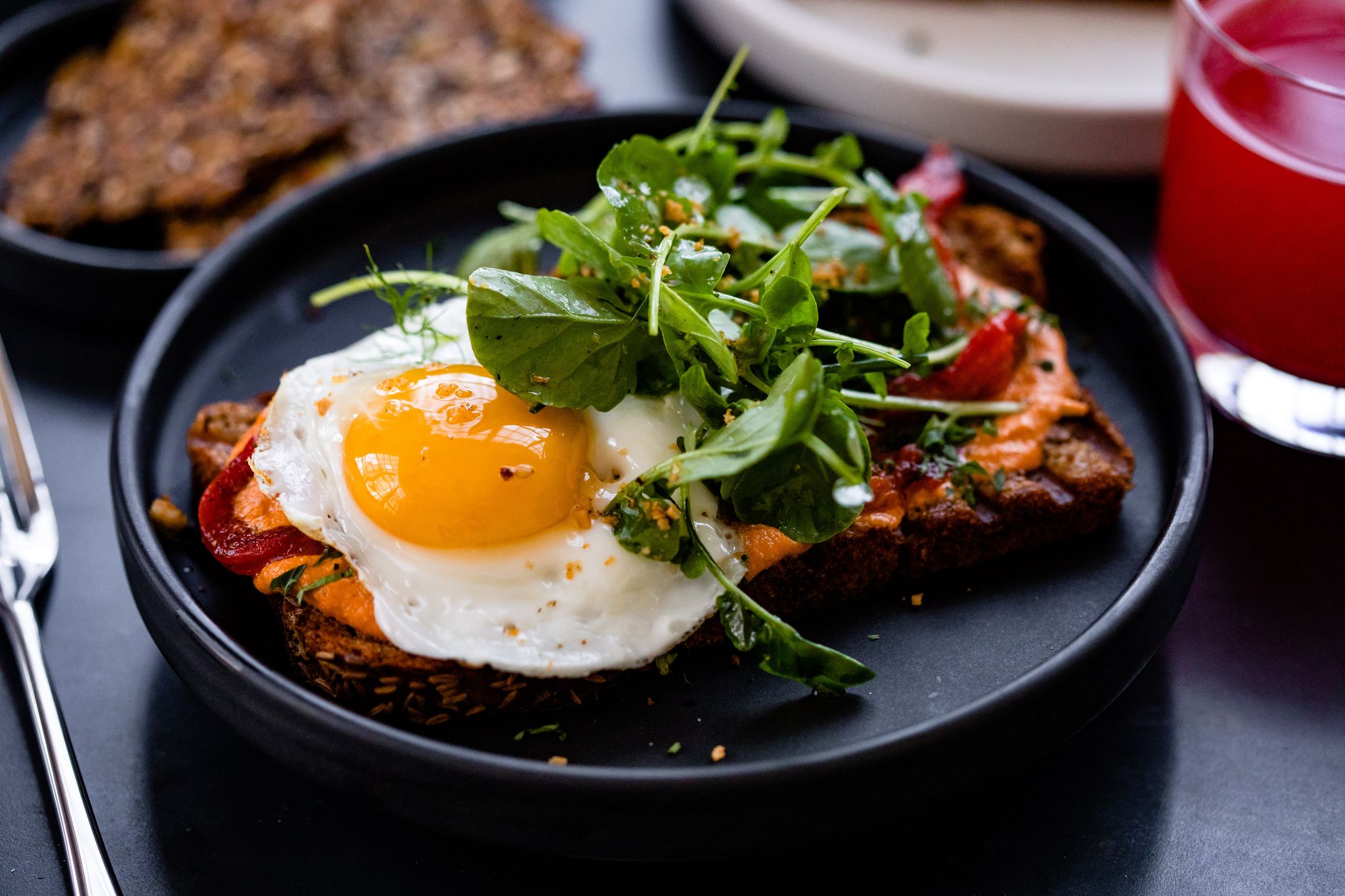 To live - Broken Table Hospitality